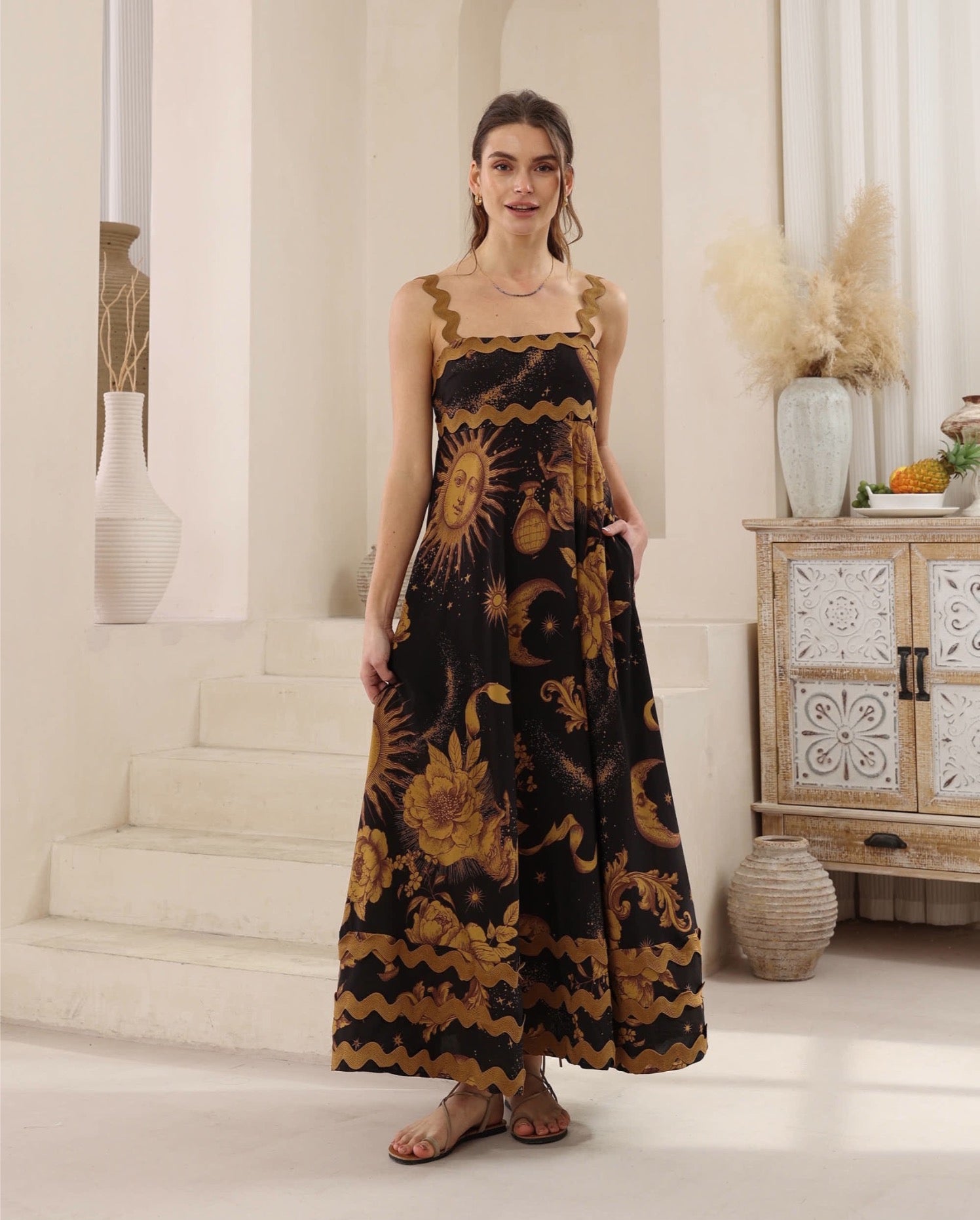 Zariyah - Maxi Dress | COLOUR DOOR